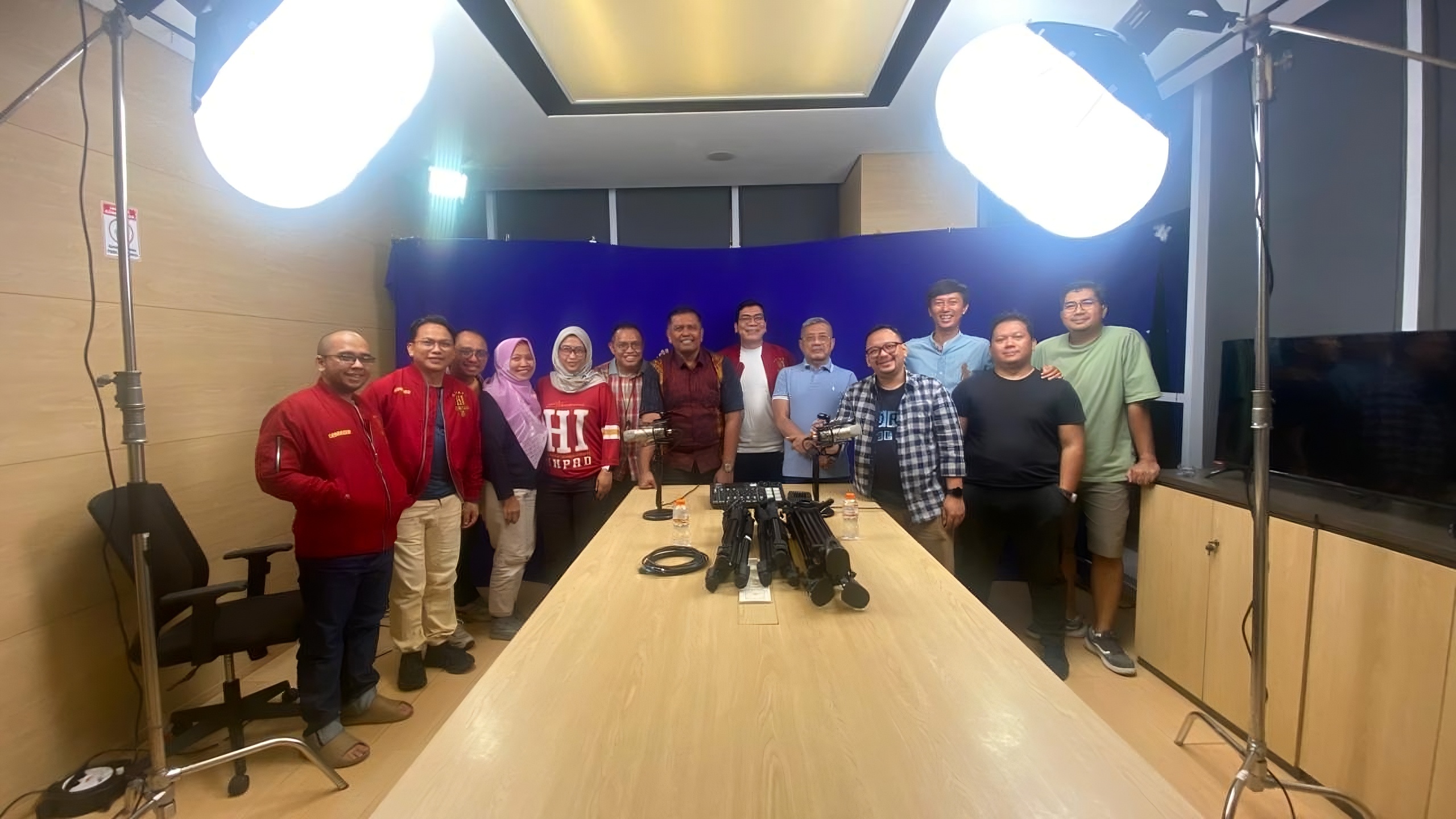 Podcast “Talk the HI WAY”: Alumni HI Unpad Berbagi Inspirasi Resiliensi ...